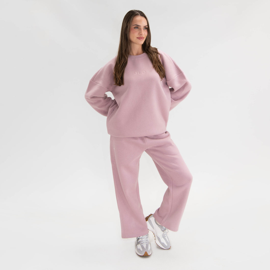 Kingdom Essential Sweatpants – GLO