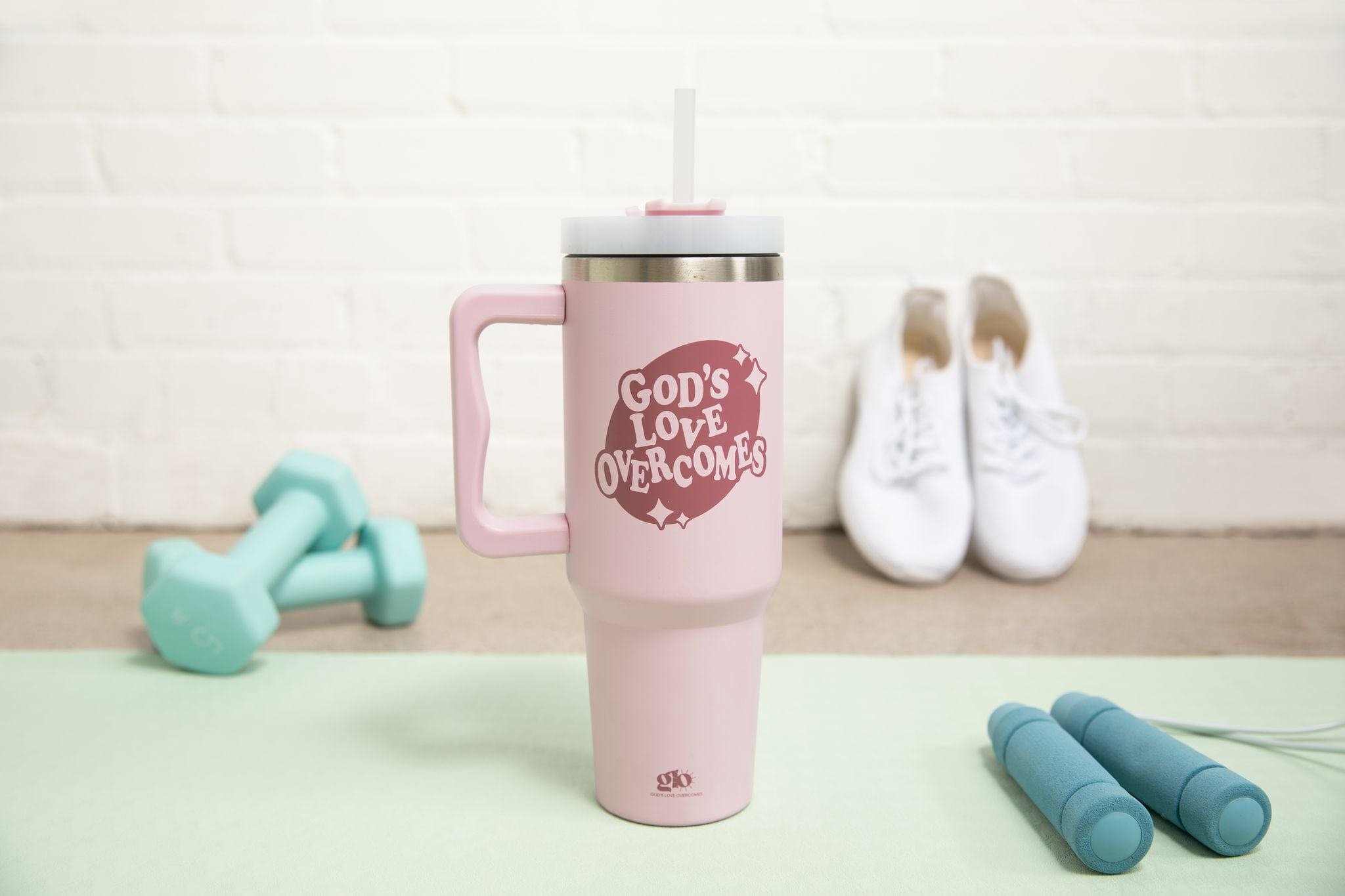 God's Love Overcomes 40oz Tumbler w/ Handle | GLO